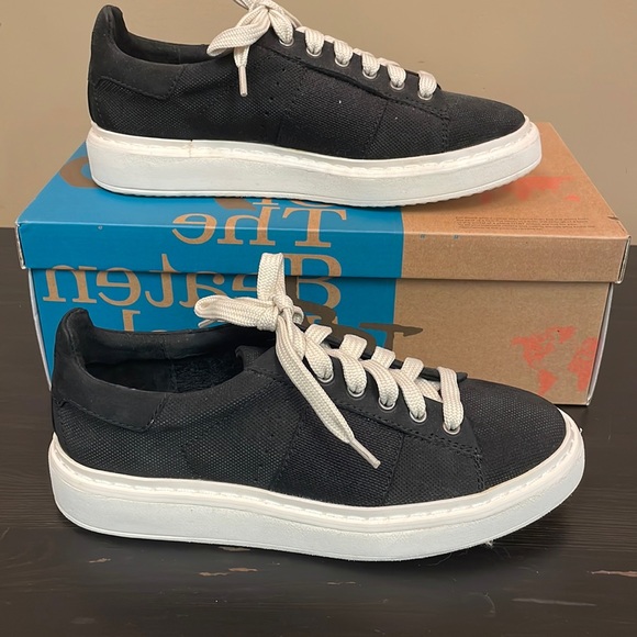 OTBT | Shoes | Nib Otbt Normcore Black Tennis Shoes | Poshmark